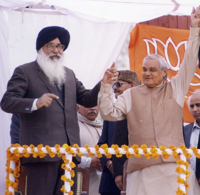 In NDA resolution hailing Parkash Singh Badal, a message for Shiromani ...