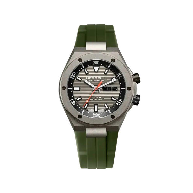 Cette montre de plongée française à 1300 euros sera parfaite à votre ...