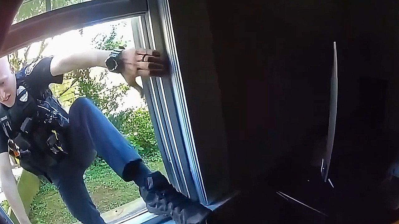 Virginia officer becomes butt of department's jokes after slipping out ...