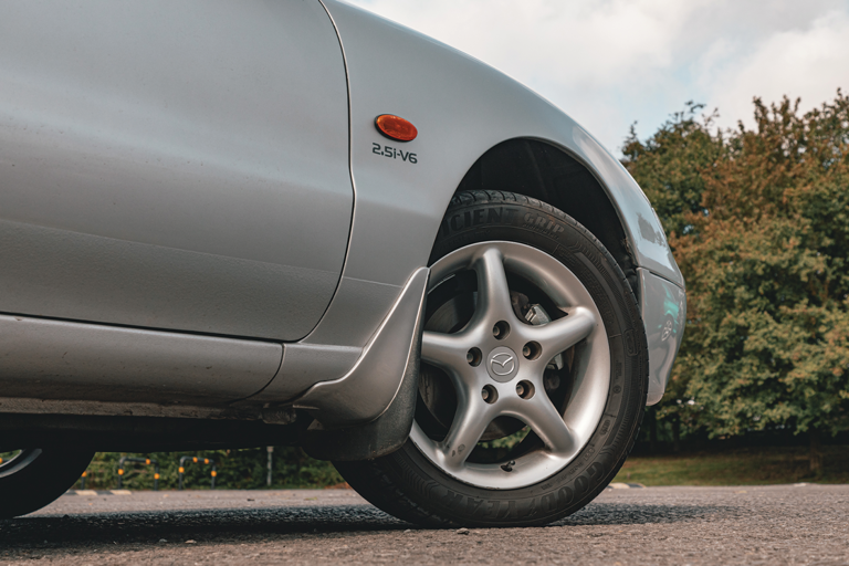 Toyota Celica GT vs Mazda MX-6 vs Rover 220 turbo: ’90s hits