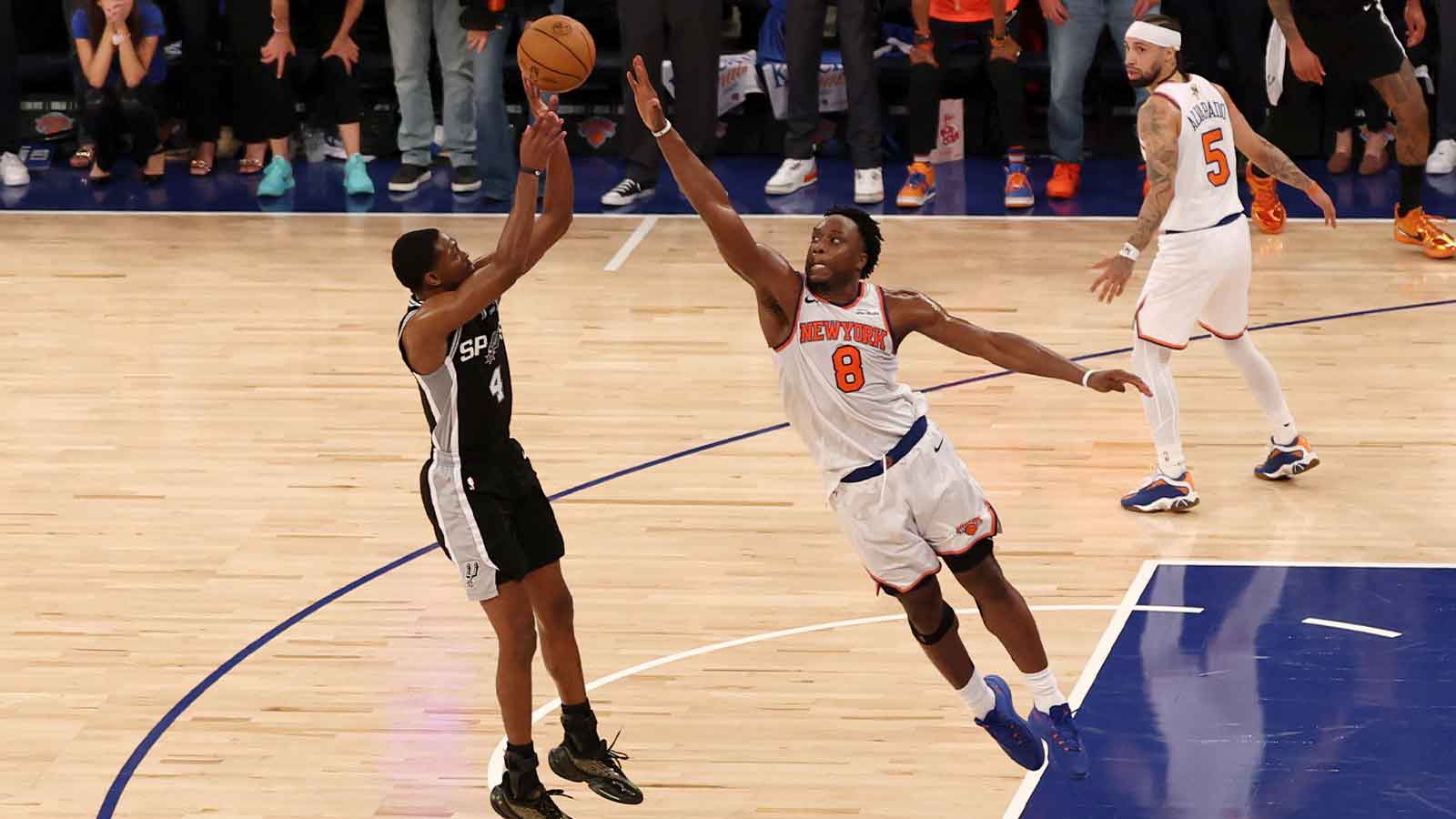Superfan Michelle Beadle unloads on 'shameful' De'Aaron Fox, San ...