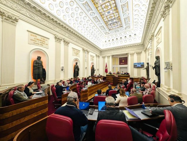 PNV afianzaría su mayoría en Álava con dos junteros más y EH Bildu y ...