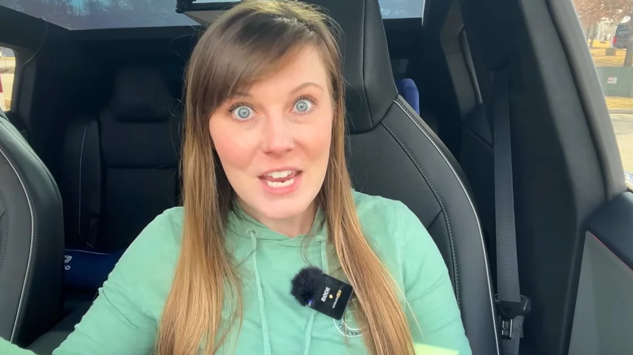 US woman takes Tesla Cybertruck for appraisal at CarMax it gives her a ...