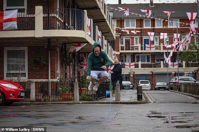 England's most patriotic estate gets it's St George's crosses out for ...