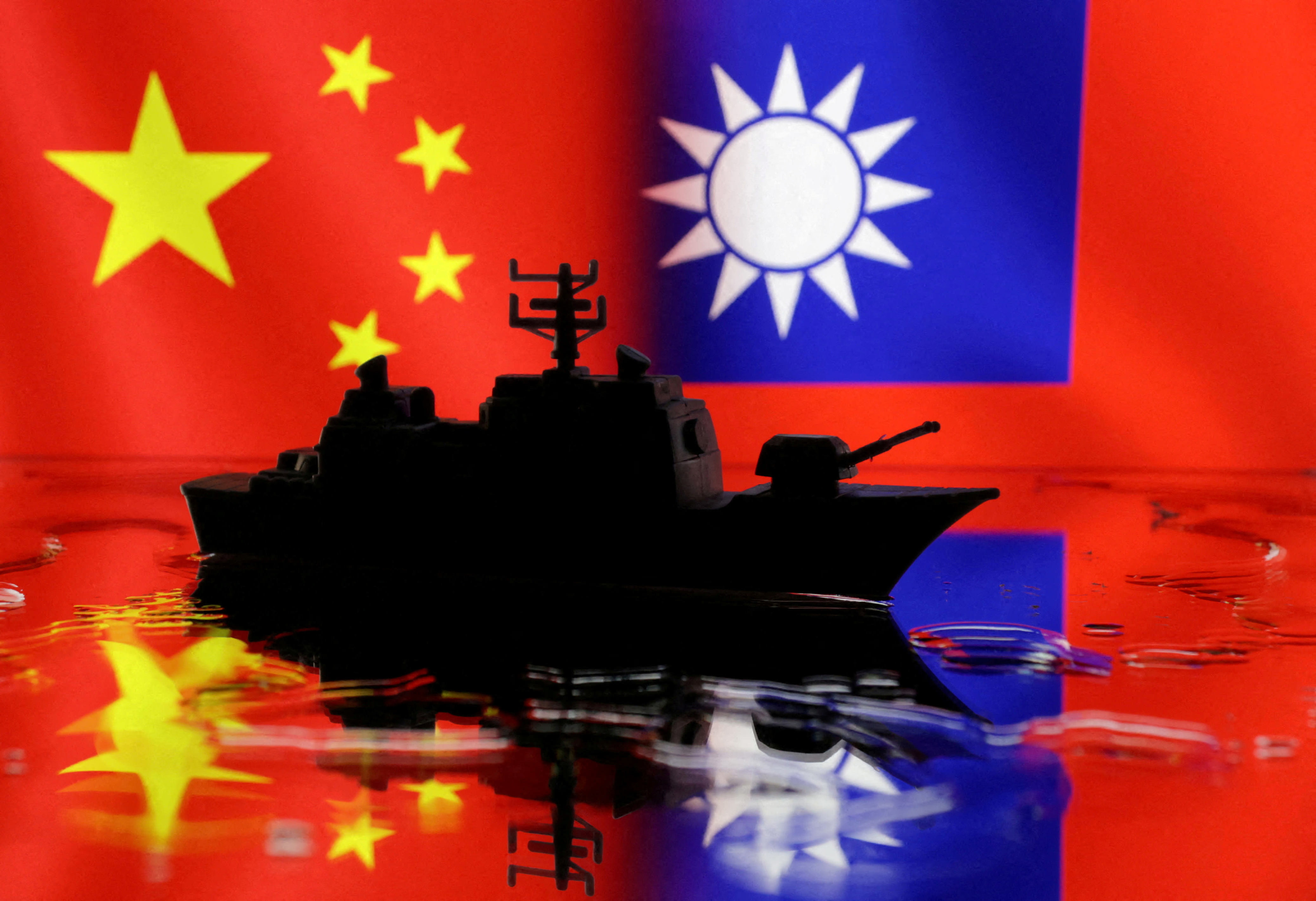 Taiwan vows to expel Chinese vessels after Beijing claims jurisdiction ...
