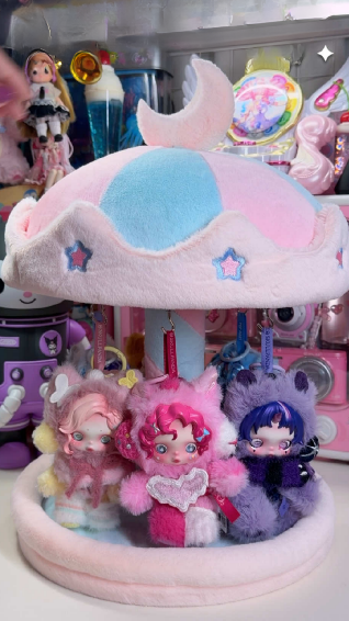 The plush display stand that makes any shelf look premium