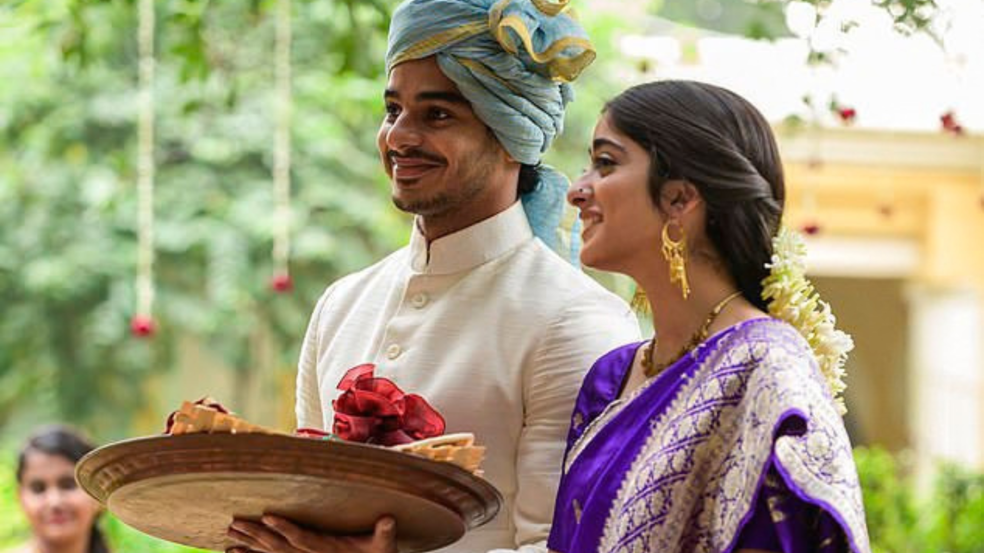 Cette série Netflix, adaptée d’un roman, nous immerge dans l’Inde des ...
