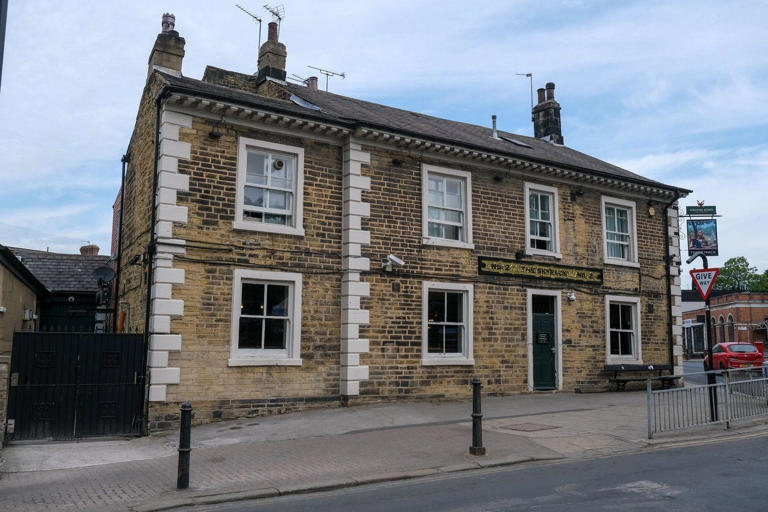 7 Leeds pubs, bars and restaurants serving up World Cup deals as ...