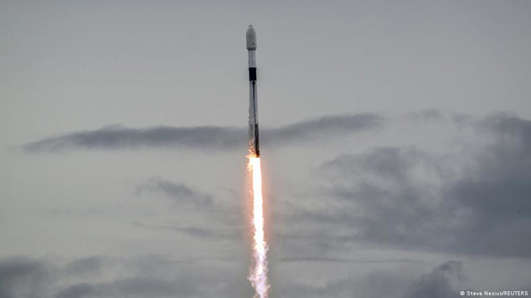 SpaceX IPO holds both promise and peril