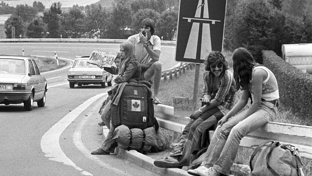 Memorable moments from 1970s–80s hitchhiking culture