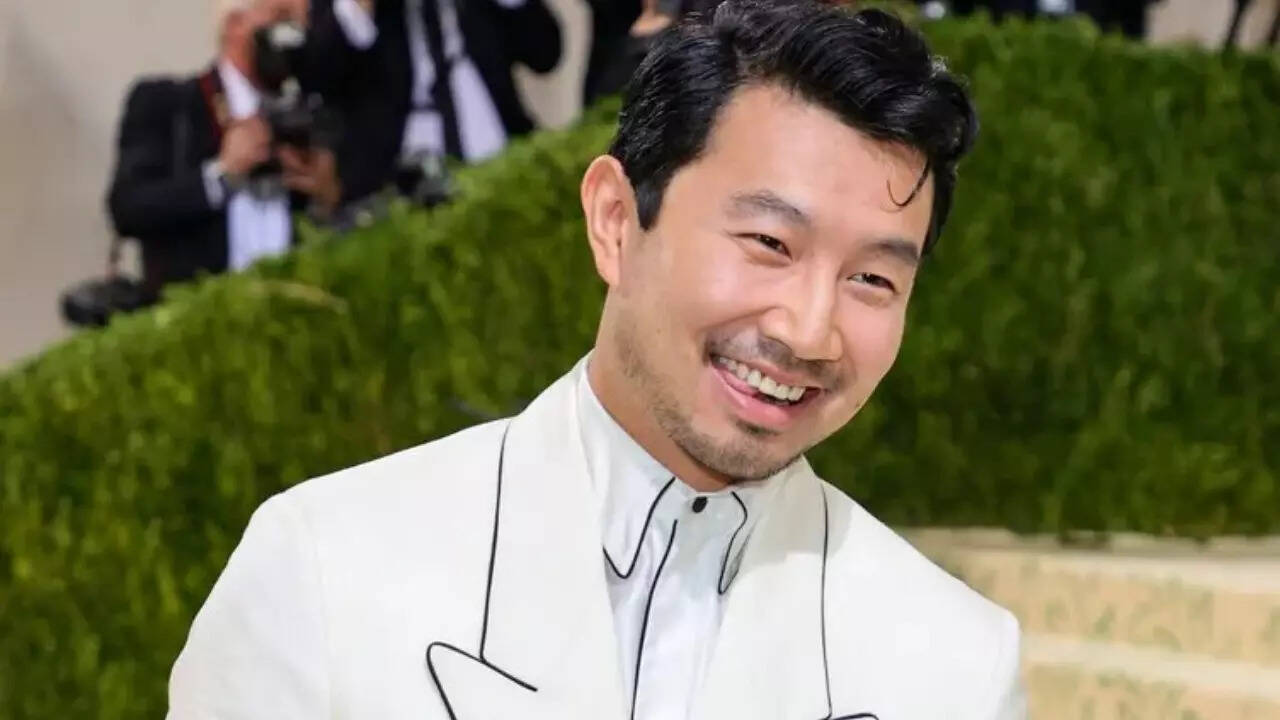 Simu Liu supports Hudson Williams during current controversy: If you're ...