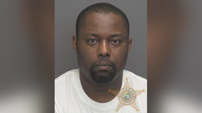 EPD: Man arrested after breaking post office windows, attacking officer