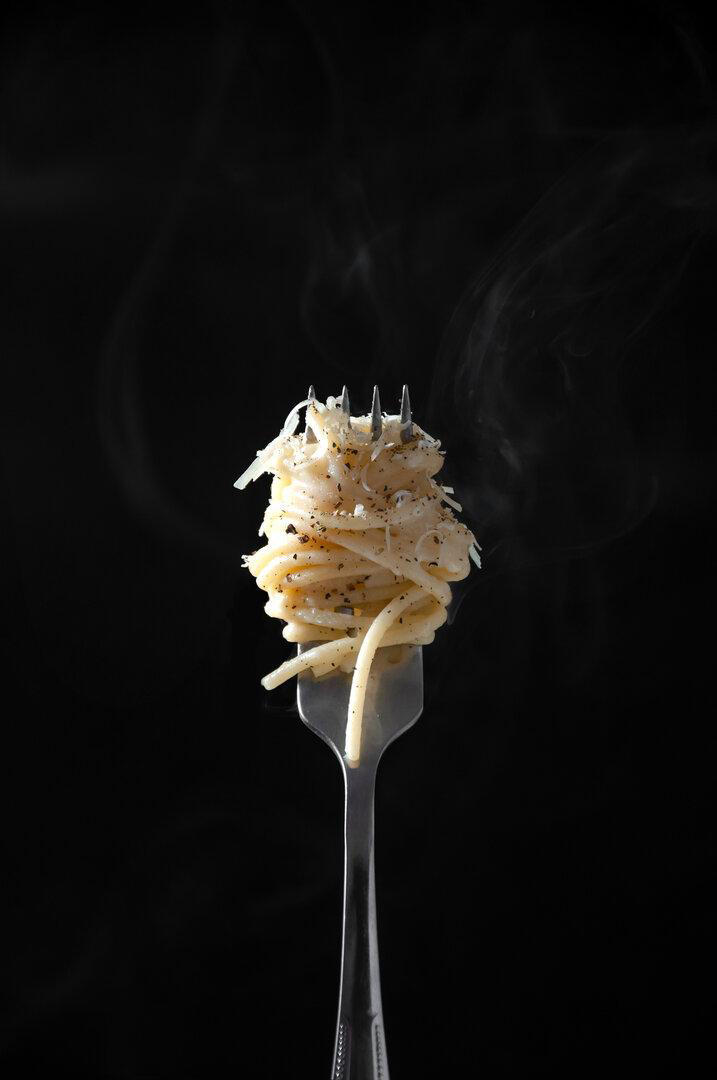Pasta-Physik: Warum Spaghetti ein Lieblingsobjekt der Forschung sind
