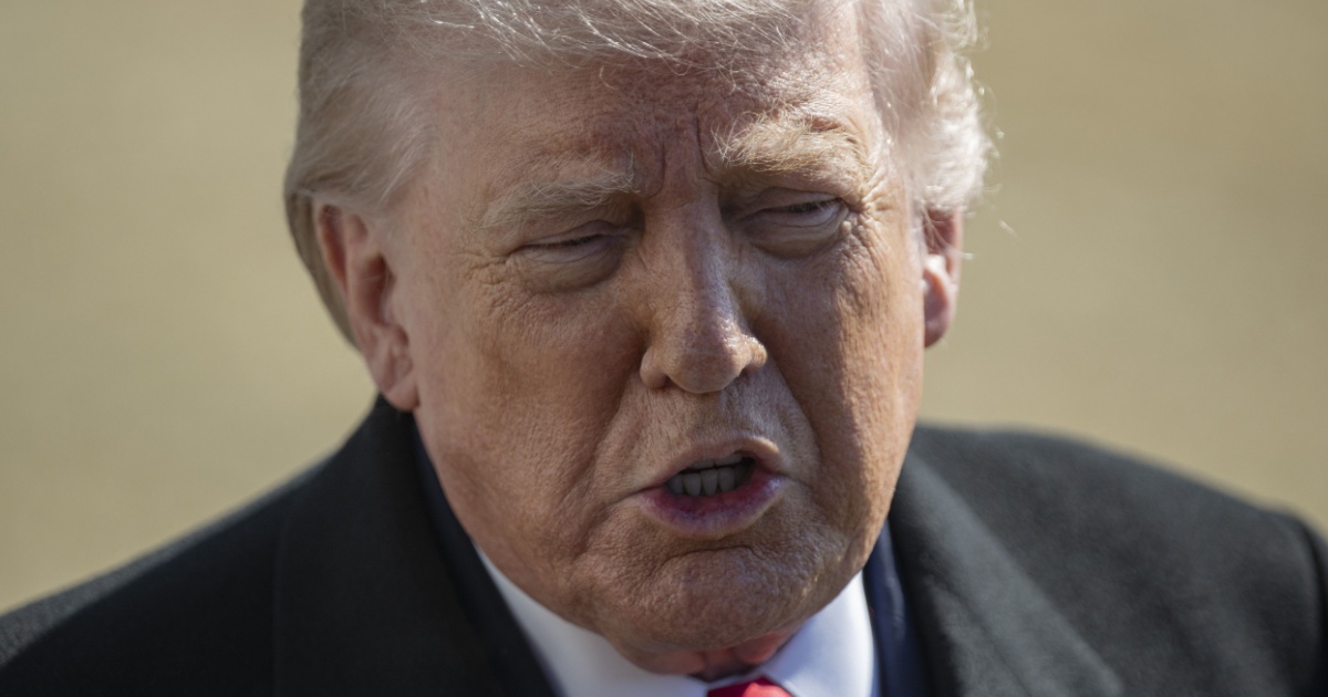 35 doctors calling for Trump's removal, including Nobel Prize-winning ...
