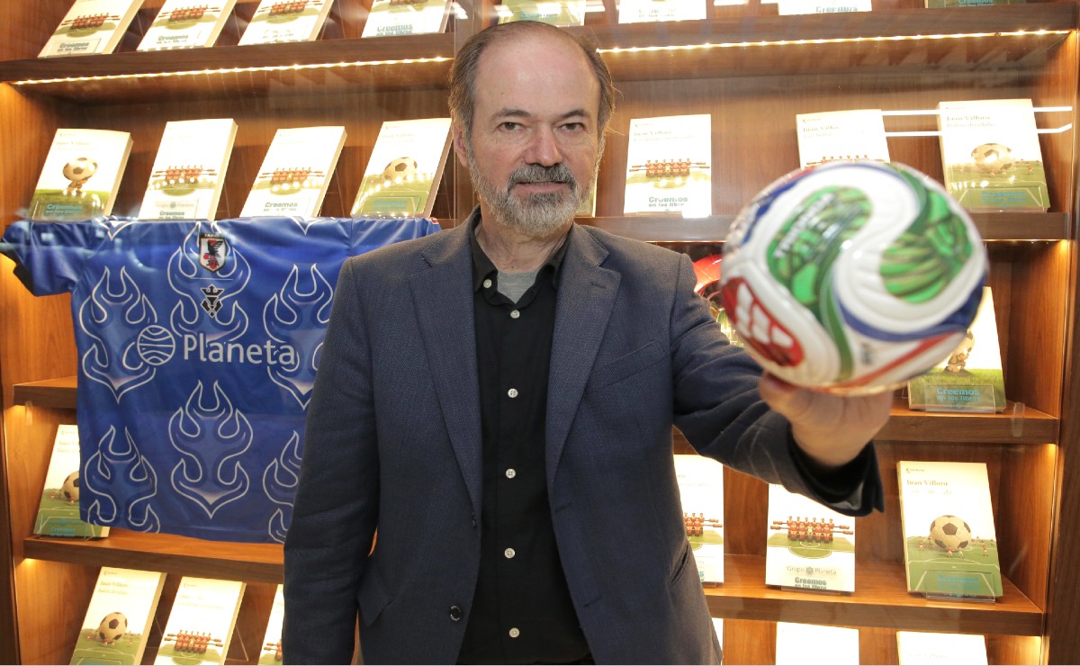 Juan Villoro, Eduardo Berti y Juan Pablo Villalobos saltan a la cancha