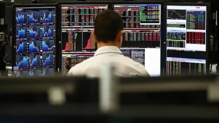Paras Defence shares slip 9% from recent 52-week high; should you buy?