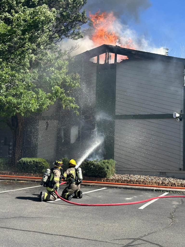 Fire prompts evacuations in parts of Rifle; one apartment building ...
