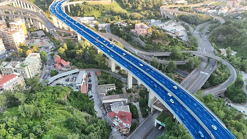 Tangenziale Neapel ist erste Smart Road Italiens: So verändert sie ...
