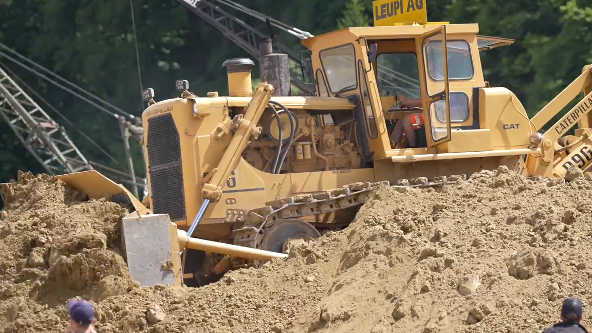 The power and simplicity of a traditional bulldozer