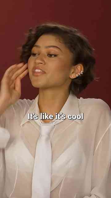 Zendaya's reaction to Robert Pattinson's 'Top 5' movies is everything! 😂