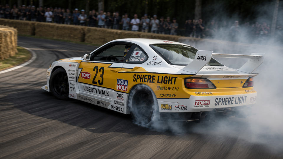Tetsuya Hibino’s 1100HP Silvia S15 screams at Goodwood