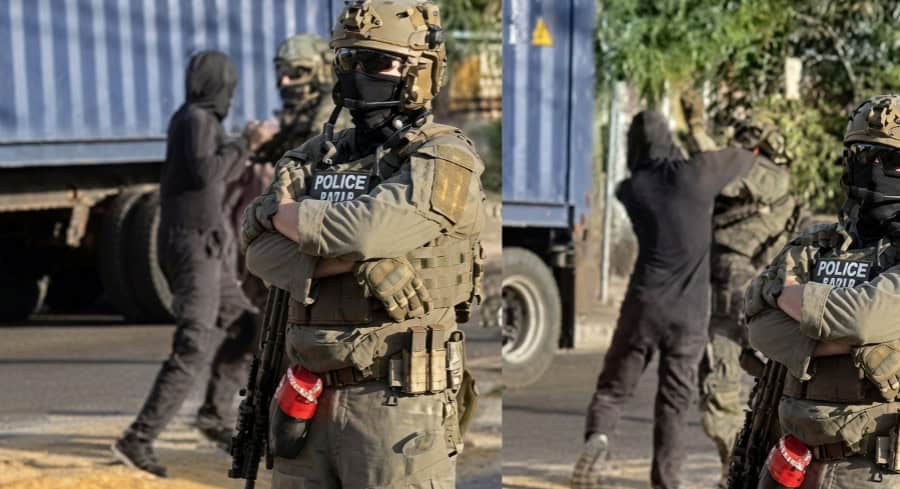 On camera: Arizona man charged with punching federal agent at New ...