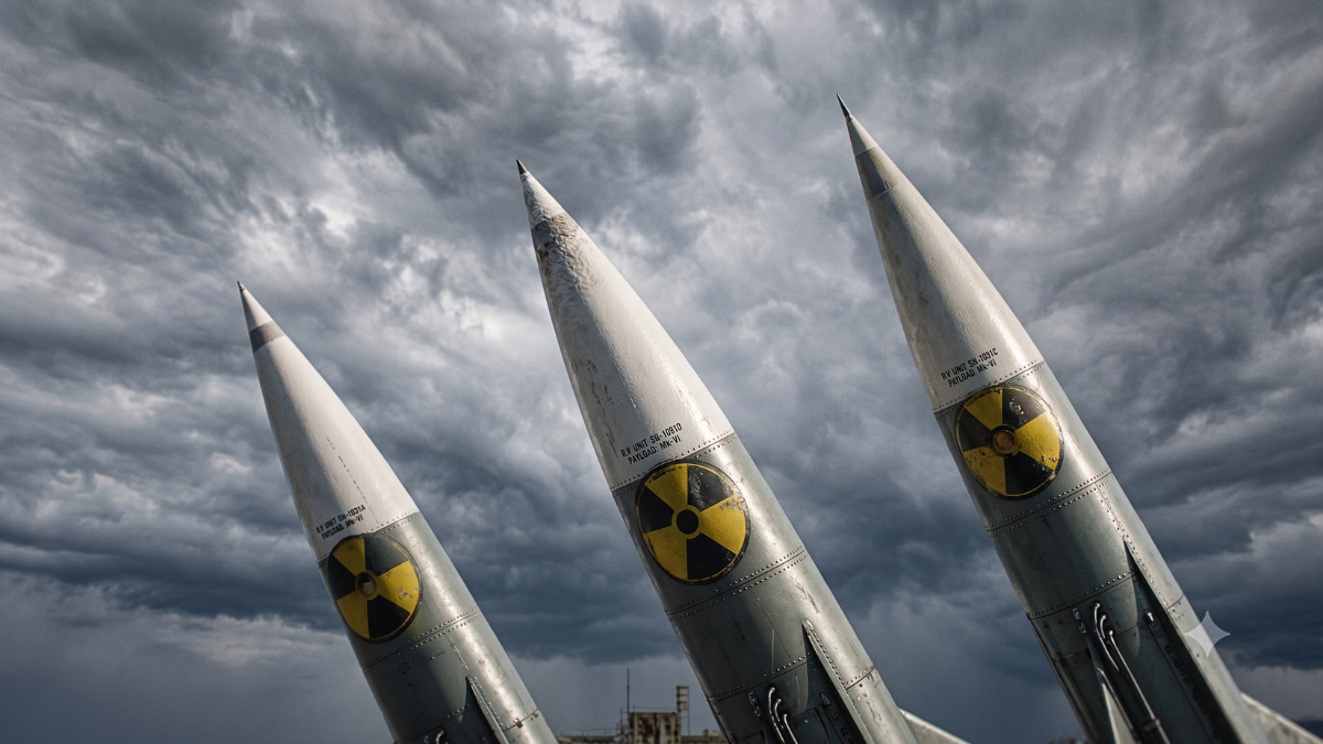 Which are the 9 countries with the most nuclear weapons in the world ...