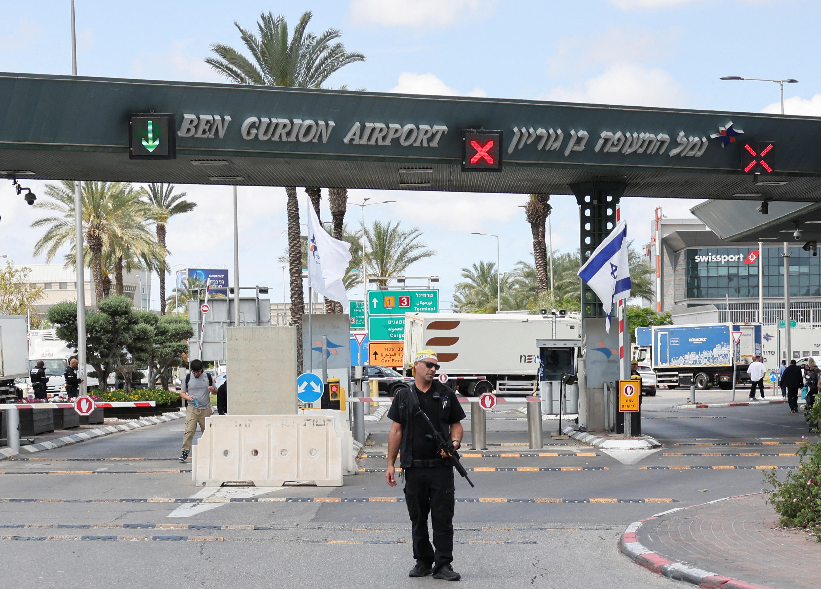 « Expulsée et remise dans un avion pour la France » : Israël refuse l ...