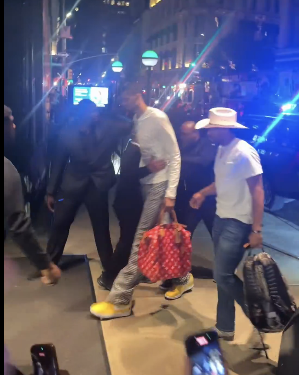Knicks fans threw eggs at Victor Wembanyama after NBA Finals Game 4 ...