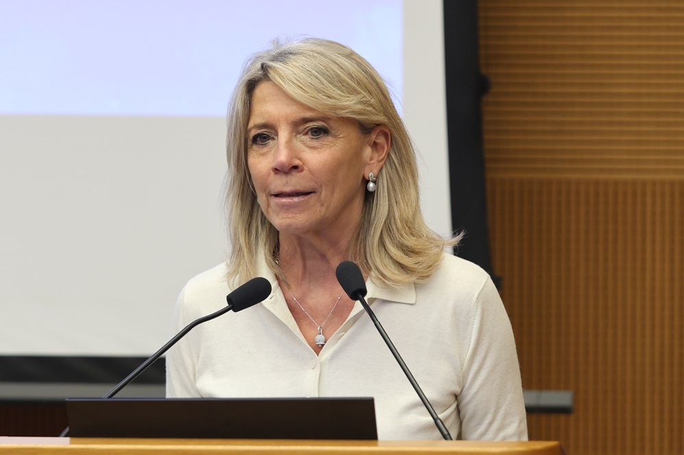 Milano-Cortina: indagata Elisabetta Pellegrini, dirigente del Ministero ...