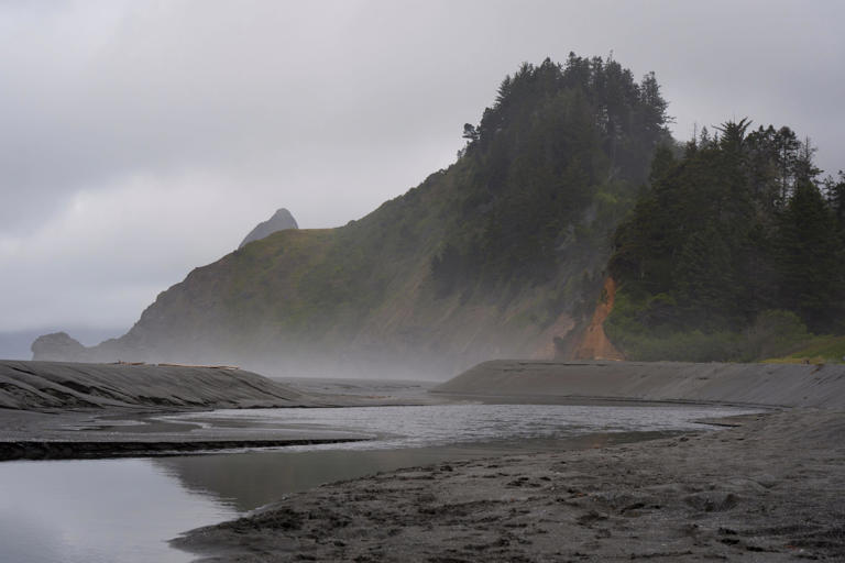 Our 8 favorite beaches on the central and southern Oregon coast