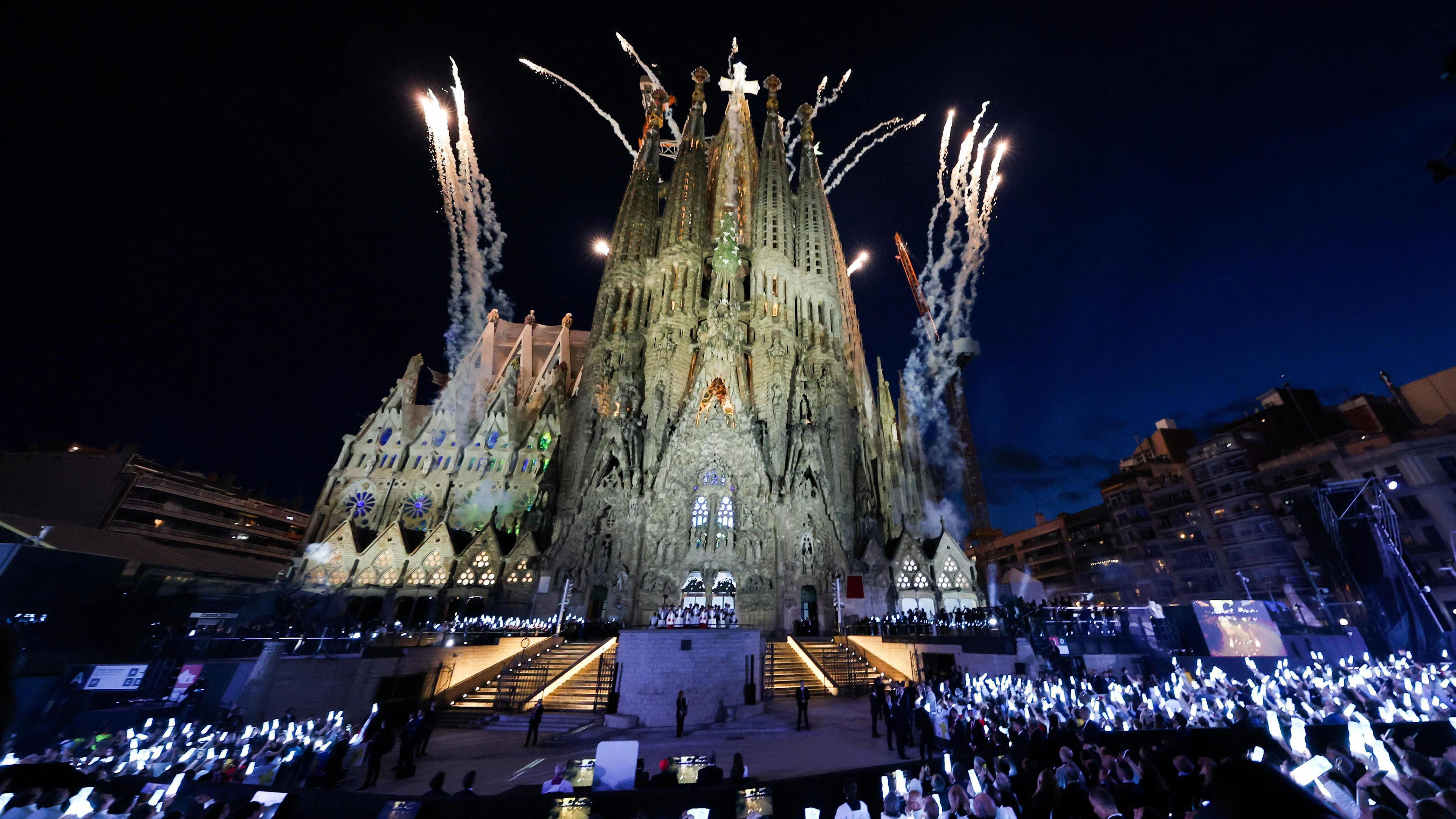 Sagrada Familia: 'Tanrı'nın mimarı' diye bilinen Gaudi'nin hayali nasıl ...