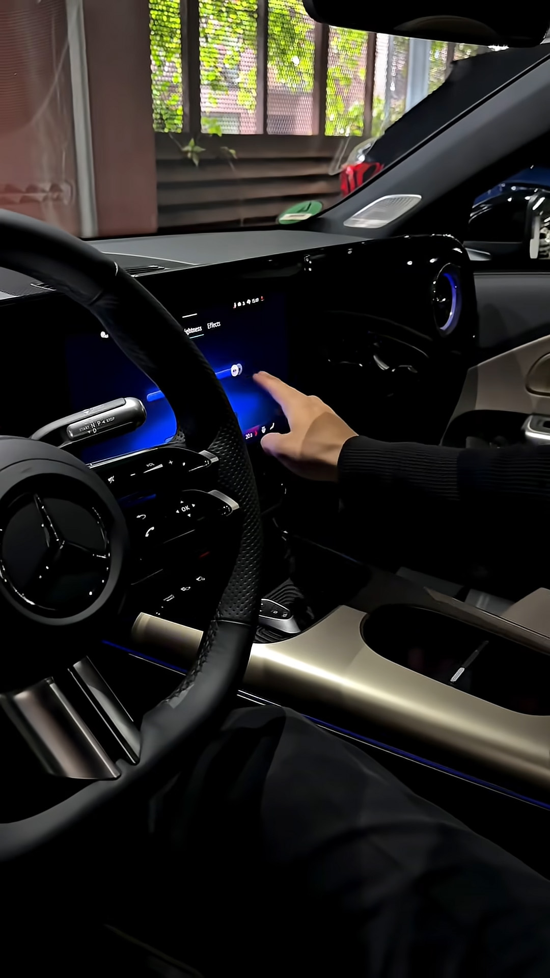 Advanced technology features of the new Mercedes CLA model