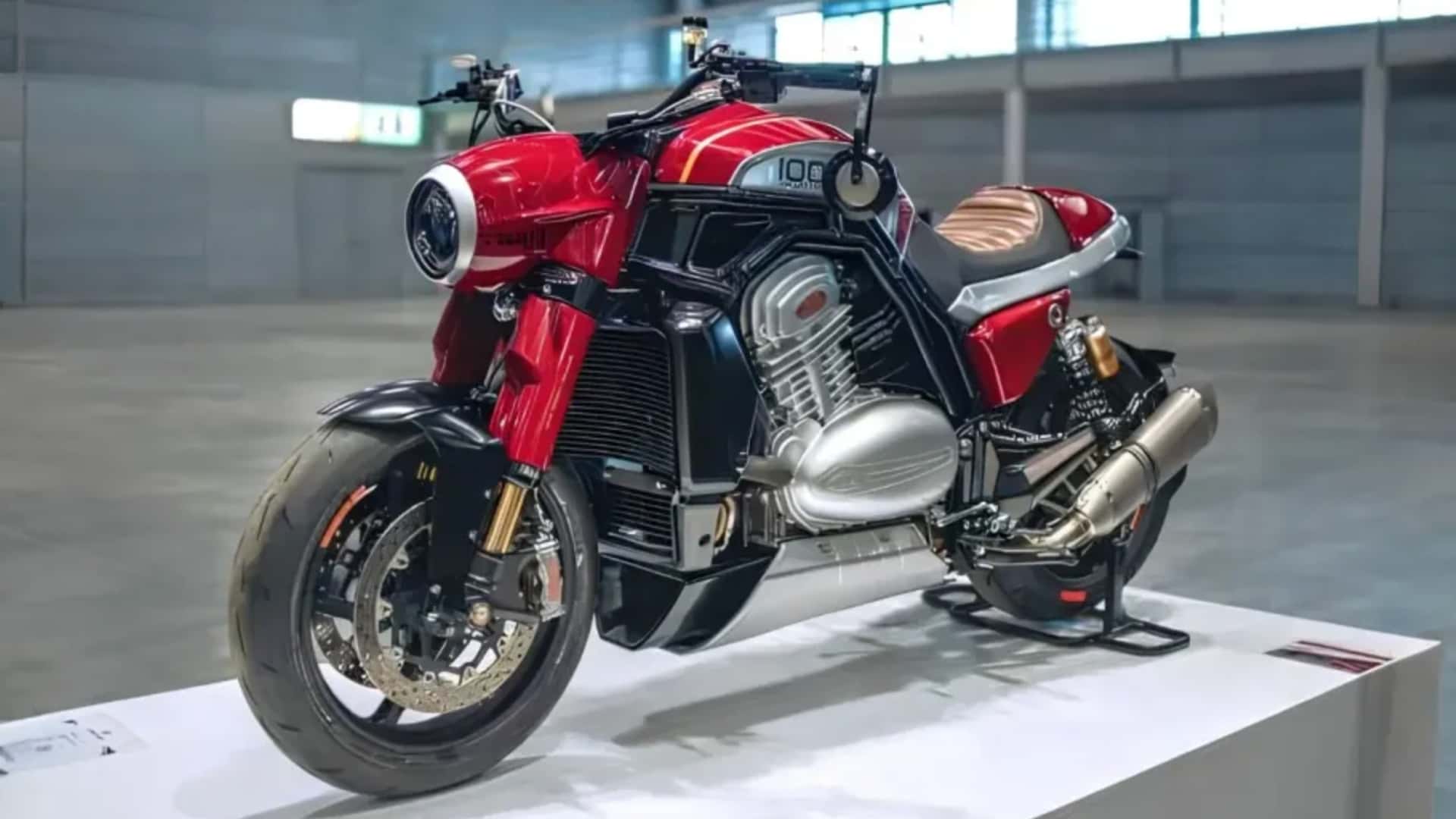 A Czech motorcycle company just dropped a 113-horsepower bike. But ...