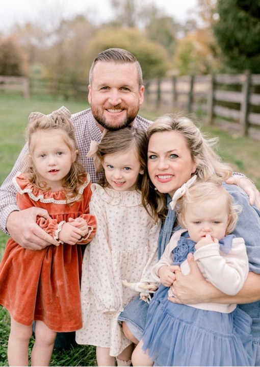 Family moved to Kentucky for daughter’s treatment. Toxic mold changed ...