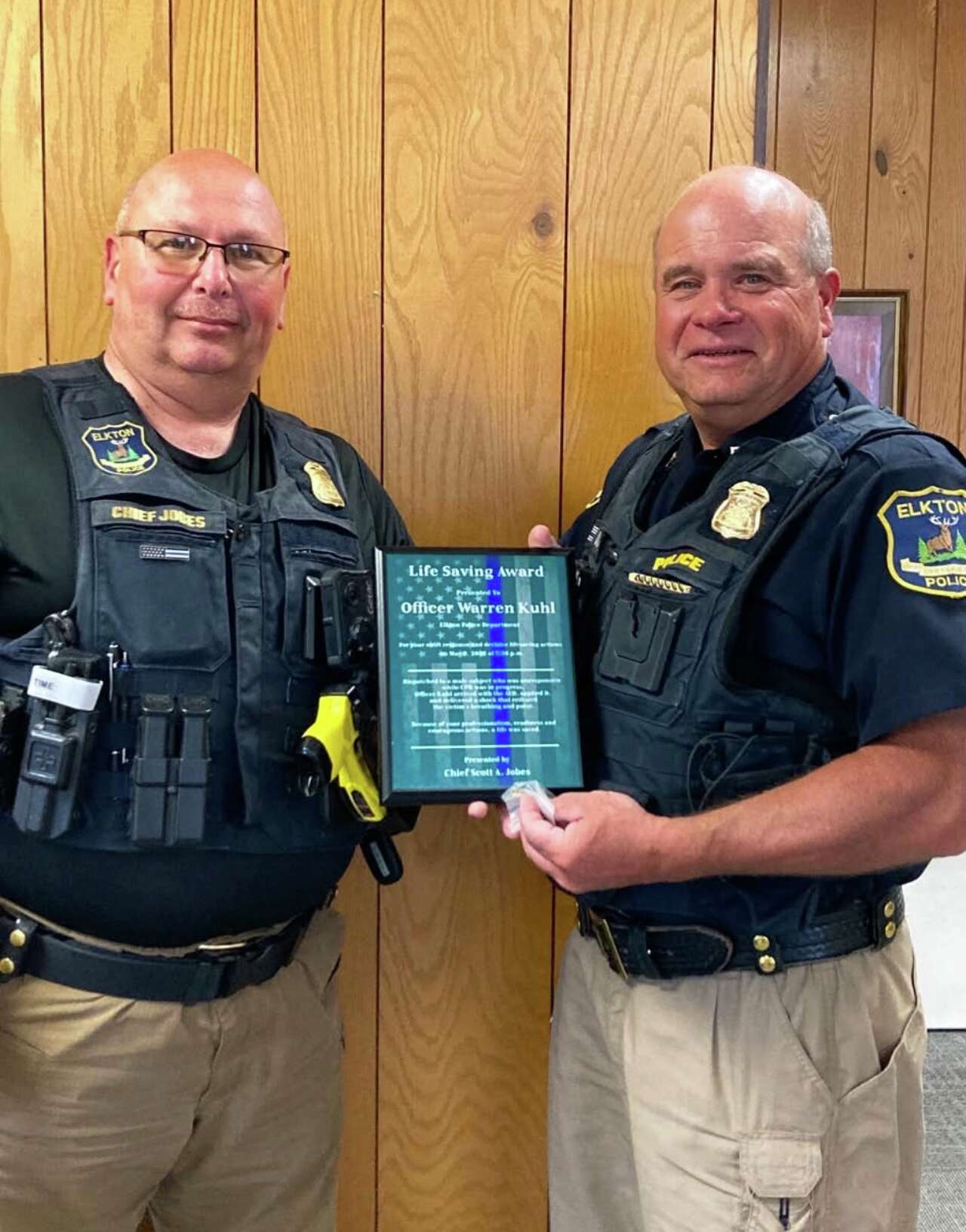 Elkton officer honored after helping save man's life at park