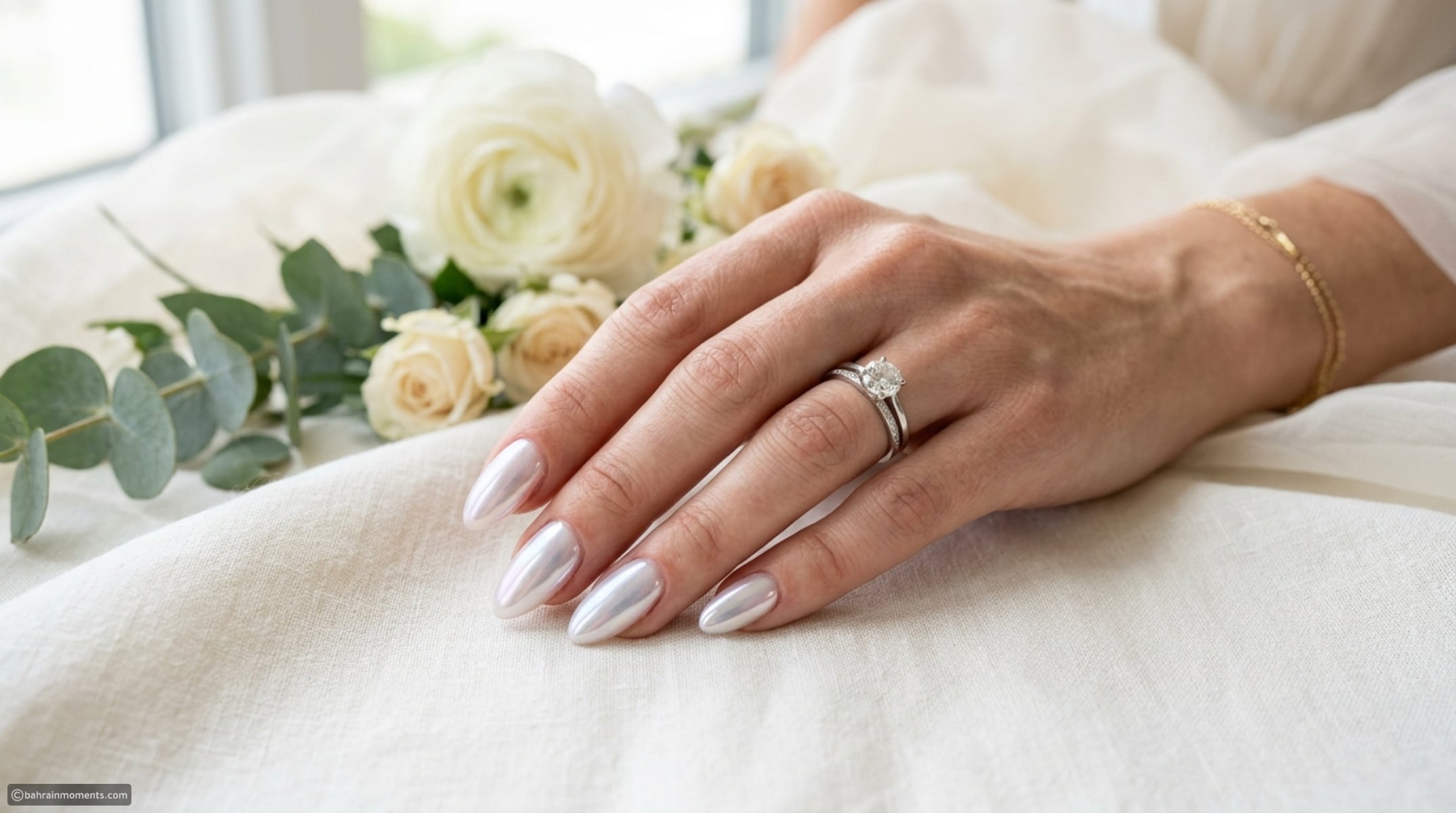 When in doubt, go chrome, 12 chic takes that always spark manicure envy