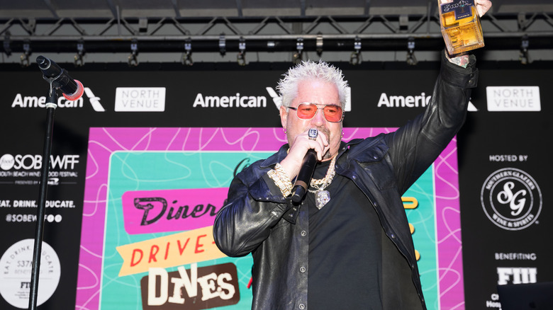 The 14 best Florida restaurants featured on Diners, Drive-Ins and Dives
