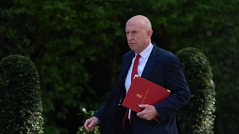 UK armed forces minister resigns hours after defence secretary over ...