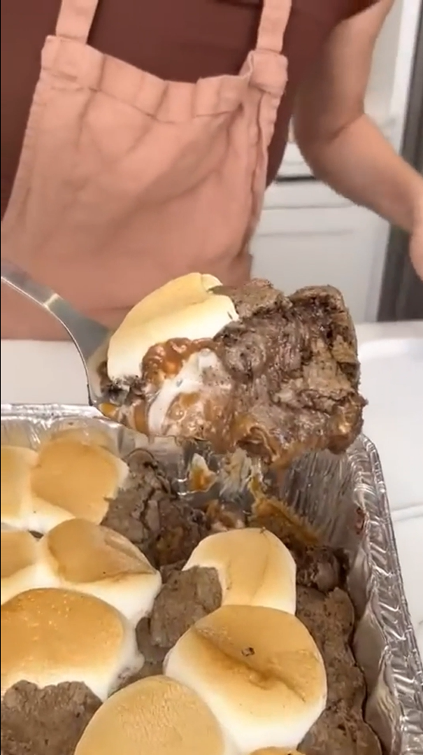 The easy cookie bars you’ll want to make every week