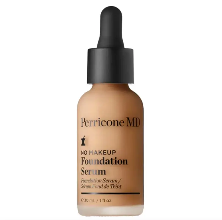 Un truco de maquillador para aplicar una BB cream o un sérum con color ...
