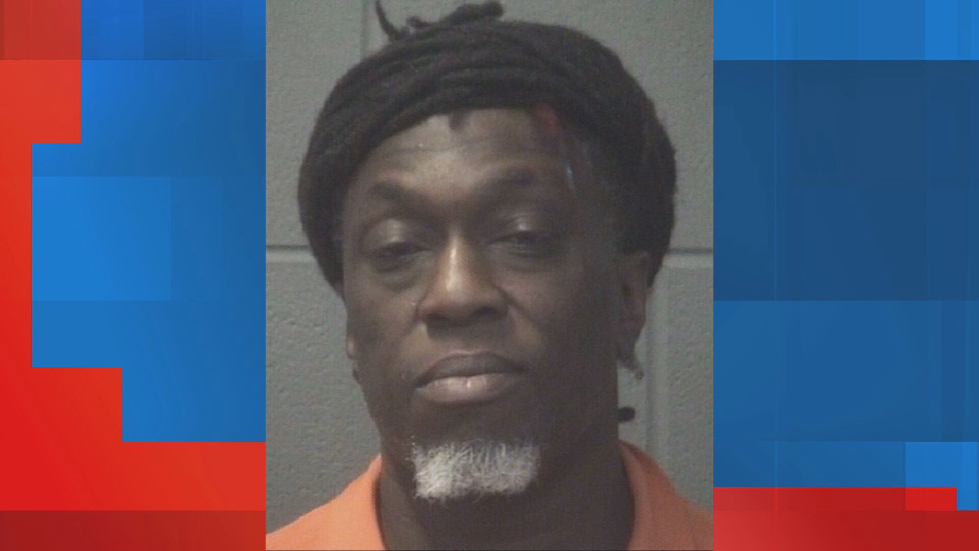 Man charged with assaulting Jacksonville police officers