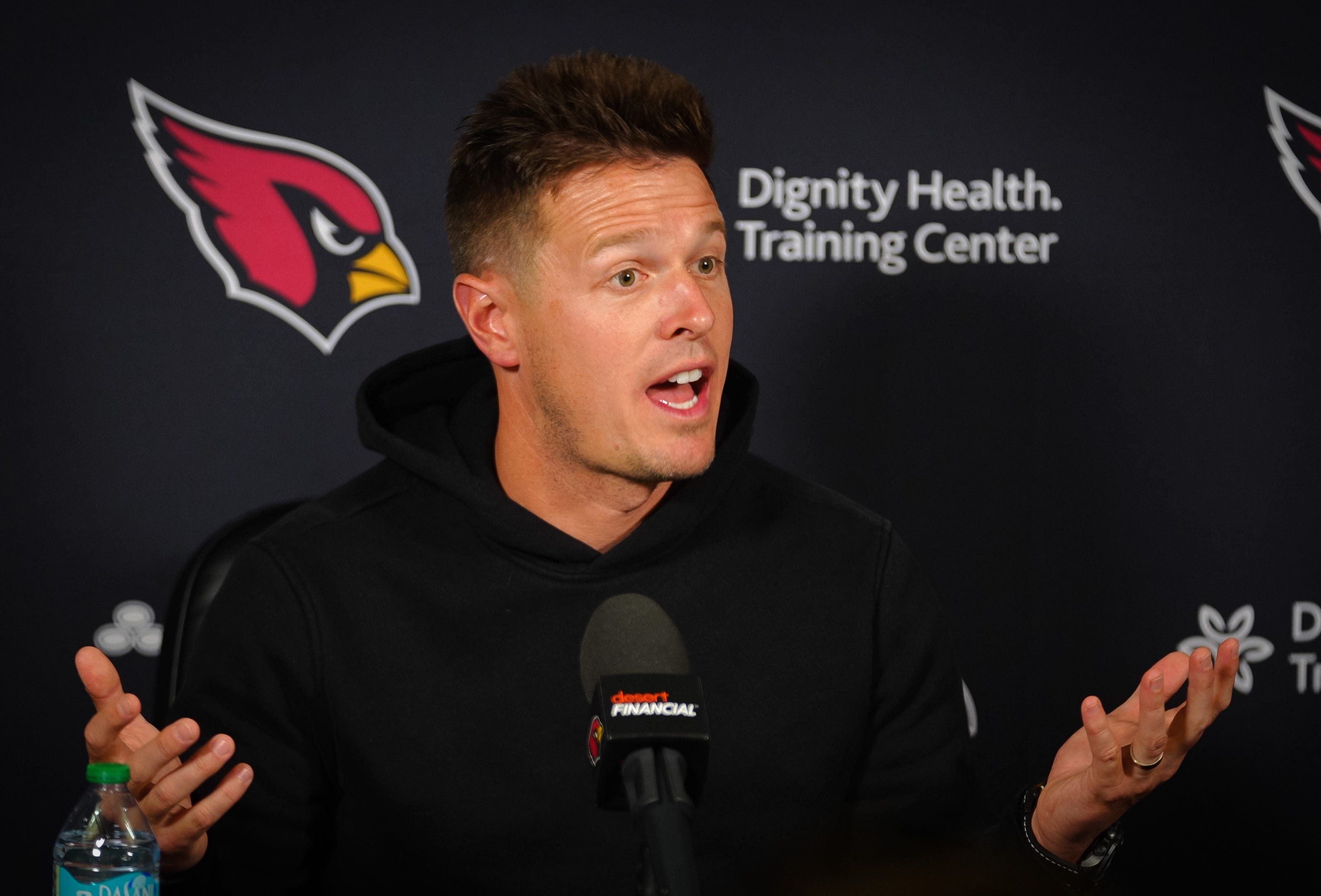 Cardinals' Mike LaFleur roasted for hair. 'You aren't a teenager'