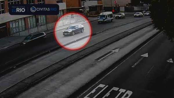 PM é preso dirigindo carro clonado após monitoramento do sistema da ...