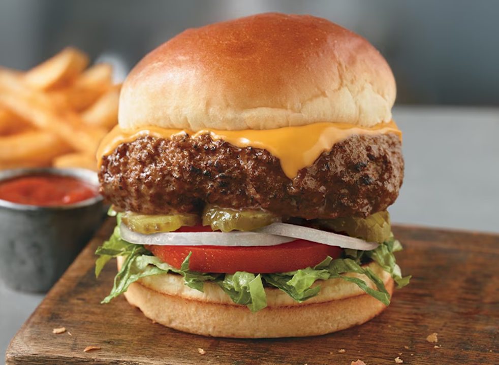 5 restaurant chains with the best early bird specials, according to diners