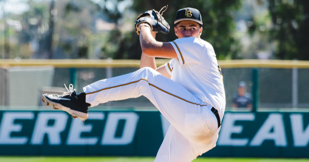 Georgia lands Long Beach State transfer pitcher Luke Howe
