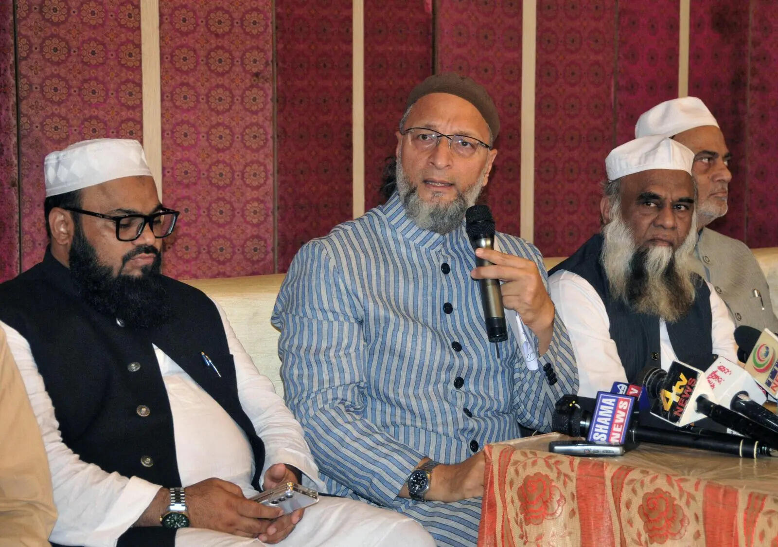 Owaisi urges Telangana to seek alternative voter documents for SIR