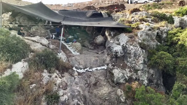 Descubren en Israel una «cápsula del tiempo» de la prehistoria: una ...