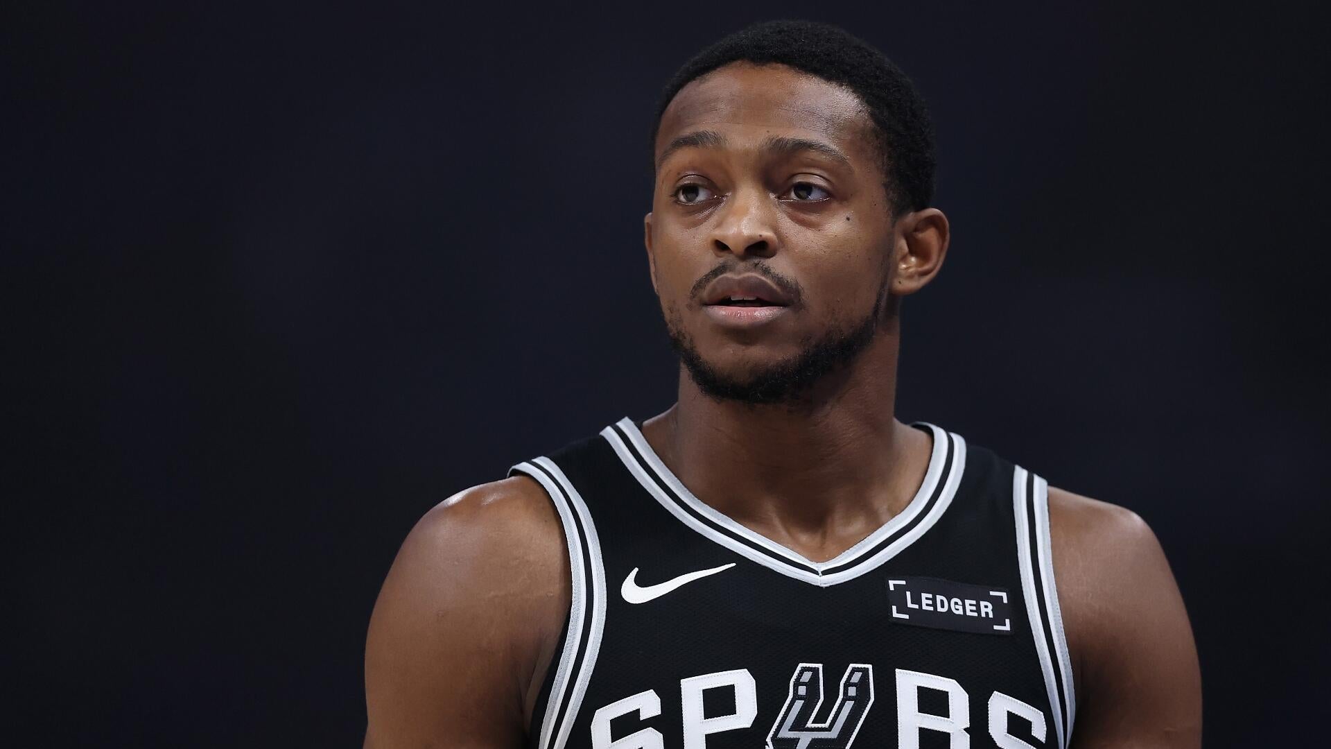 What was De'Aaron Fox thinking? Guard explains layup blunder in Spurs ...