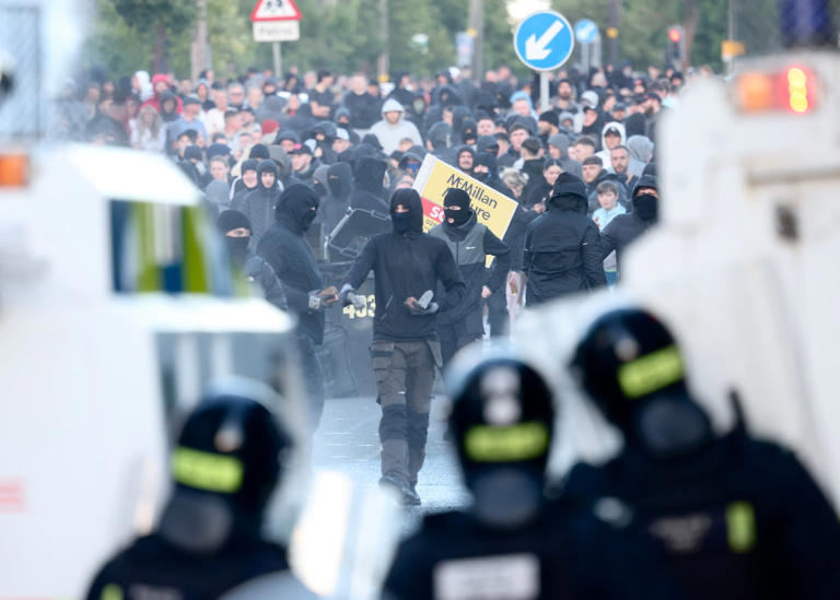 Teenagers 'ferried' to Belfast race riots to clear paramilitary drug ...